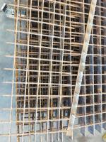 China Q235 Hot Dipped Galvanized Steel Bar Grating 1m Width 5.8m Length for Platform Walkway for sale