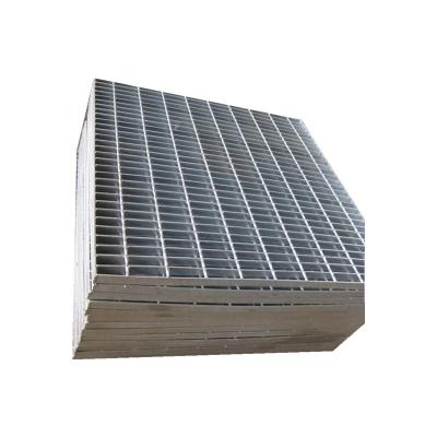China Galvanized Steel Grating Offshore Platform Industrial Walkway 30mm Pitch for sale