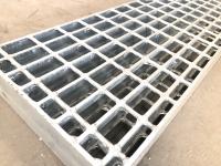China Industrial Steel Grating G325/30/76 Hot Dip Galvanized Walkway Platform Floor Decking for sale