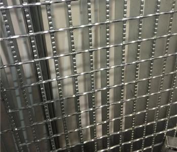 China Hot Dipped Galvanized Steel Bar Grating 20x3mm Industrial Flooring for sale