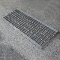 China Hot Dipped Galvanized Steel Channel Drain Grate Cover 25mm Angle Industrial Grating for sale