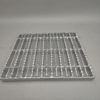 China 6mm Walkway And Driveway Serrated Bar Grating for sale