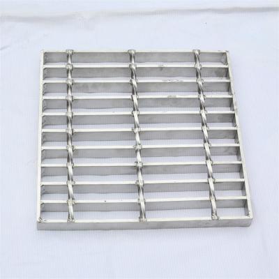 China Stainless Steel Grating 25x5mm Bearing Bar for Outdoor Walkway and Drain Cover for sale