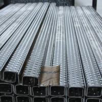 China 5.0mm Thickness PERF O-GRIP Metal Safety Grating Stair Tread with 1000mm Width and Anti-Slip Surface for sale