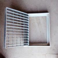 China 3mm Serrated Grating Trench Cover with Angle Frame 25x5mm Bearing Bar Hot Dip Galvanized for sale
