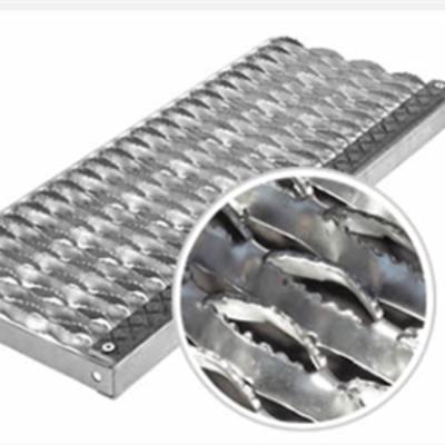 China Aluminum Steel Diamond Grip Grating Grip Strut Walkway 35 Percent Open Area Serrated for sale