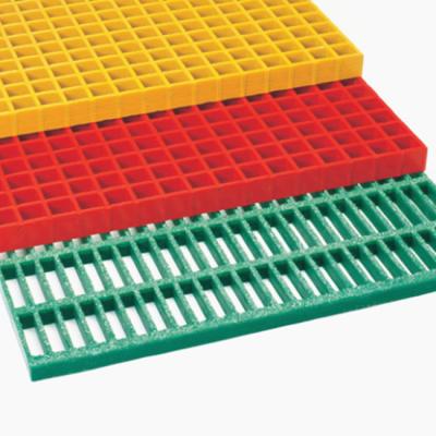 China Customizable Fiberglass Grating Panels Molded 1000m2 Technique for sale