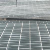 China Industrial Platform Walkway  3.0MM Thickness Stainless Steel Grating for sale