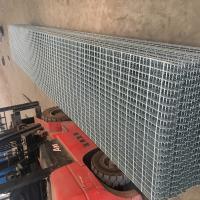 China Hot Dipped Galvanized Serrated Steel Grating Q235 Flat Bar 32x5mm Walkway Platform for sale