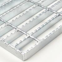 China Q235 Serrated Galvanized Steel Grating 25-100mm Width with Hot-Dipped Zinc Coating for Outdoor Drain Covers for sale