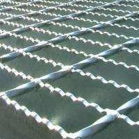 China Hot Dip Galvanized Serrated Steel Bar Grating 32x5mm Anti-Slip Welded Grate for Walkway Platform for sale