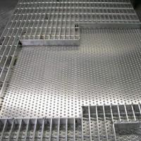 China Galvanized Compound Steel Bar Grating 3mm Checker Plate Industrial Floor Grates for sale