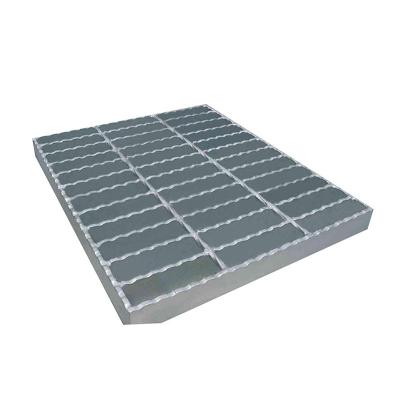 China Heavy Duty Steel Grating 50x5mm Bearing Bar ISO9001 Welded Carbon Steel Grating for sale