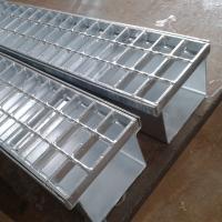 China Light Duty Galvanized Steel Grating Trench Cover 36x240 inch 25x5mm Bearing Bar for sale