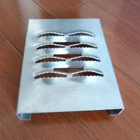 China Aluminum Perforated Diamond Grip Safety Grating 2-4mm Thickness 120-1220mm Width Industrial Flooring for sale