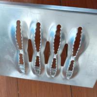 China Aluminum Perforated Diamond Grip Safety Grating 2-4mm Thickness 120-1220mm Width Industrial Flooring for sale