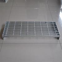 China Hot Dip Galvanized Steel Stair Tread Grating 30x100mm Pitch for Industrial Walkway Platform for sale