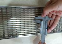 China 20×4mm Stainless Steel Linear Grating Drainage Tray 316 Grade for Pools and Commercial Use for sale