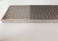 China SS304 Steel Flooring Grating Press-Locked Trench Cover 20x4mm Bearing Bar 600mm Width for sale