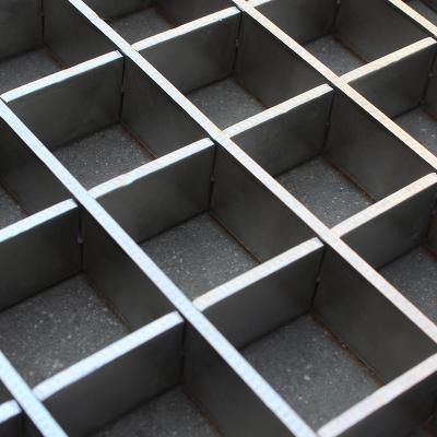 China Press Locked Stainless Grid Step Industrial Steel Grating For Construction Catwalk for sale