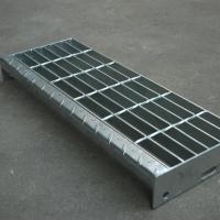 China Hot Dip Galvanized Steel Grating Walkway Kickplate Toeboard for Handrail Systems BS EN 14122 for sale