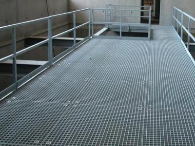 China Stainless Steel Welded Bar Grating 25x5mm for Walkway Platform and Foot Plate for sale