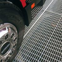 China Industrial Steel Grating Platform Floor 25x5mm Bearing Bar Hot Dip Galvanized for sale
