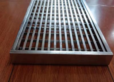 China Heel Guard Stainless Steel Driveway Drainage Grating 304 316 Slip Resistant 20mm Spacing for sale