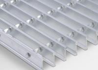 China Swaged Aluminum Grating with 38mm Height and Oxidation Treatment for Industrial Walkways and Platforms for sale