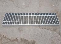 China Light Duty Galvanized Steel Grating Trench Cover 1000mm x 500/600mm Metal Drain Grates for Driveway for sale