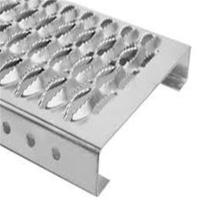 China 3' Length Aluminum Grip Strut Grating Platform - 10ft/12ft Stock Lengths with Serrated Safety Surface for sale