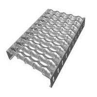 China Heavy Duty Q235 Grip Strut Grating 8 Diamond Plank Galvanized Safety - 24ft Length, 4 Height Options for sale