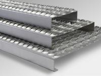 China Diamond Grip Safety Grating Stair Treads - High Strength Steel & Aluminum with 304/316L Stainless Options for sale