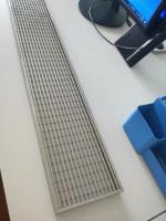 China SS 316 Stainless Steel Heel Guard Drainage Cover Linear Grating Walkway 20x5mm for sale