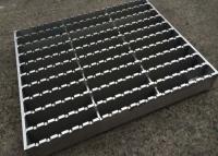 China SS316 Stainless Steel Walkway Grating 10mm Thickness with 20-60mm Load Bar Heights for Industrial Platforms for sale