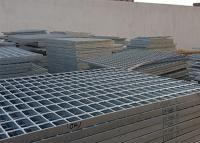 China Hot Dip Galvanized Steel Grating Walkway Platform Floor 25x4.5mm Bearer Bar 50mm Pitch for sale