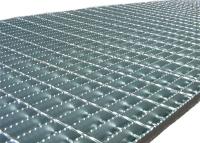 China Hot Dipped Galvanized Steel Grating Panels 20x3mm to 100x10mm with 30-60mm Pitch for Industrial Applications for sale