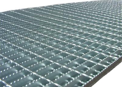 China Hot Dipped Galvanized Steel Grating Panels 20x3mm to 100x10mm with 30-60mm Pitch for Industrial Applications for sale