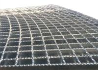 China Serrated Galvanized Steel Grating Heavy Duty Welded Platform 30mm Pitch 50mm Cross Bar for sale