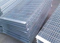 China Heavy Duty Customizable Serrated Steel Bar Grating 30x5mm Hot Dipped Galvanized for Industrial Flooring for sale