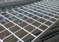 China Hot Dip Galvanized Steel Grating 30x30mm Mesh Floor Heavy Duty Q235 for sale