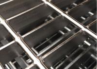 China 304 Stainless Steel Grating with 30mm Depth Loading Bars - 3mm Thickness, 1200x2400mm Panels for sale