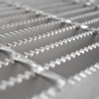 China Hot Dipped Galvanized Serrated Steel Grating ASTM A123 Bearing Bar 25x5mm for sale