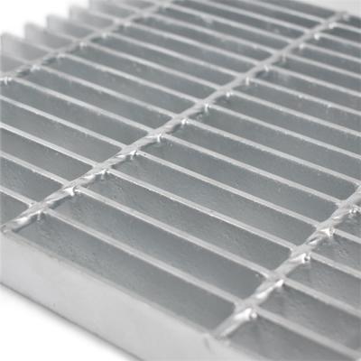 China 32*5mm Plain Industrial Steel Grating Walkway Platform Galvanized Metal for sale