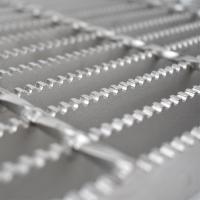 China Intensive Bar Serrated Steel Grating Stainless 316 Drainage for sale