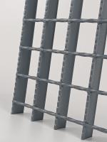 China Hot Dip Galvanized Serrated Steel Bar Grating Anti-Slip Welded 32x5mm for Walkway Platform for sale