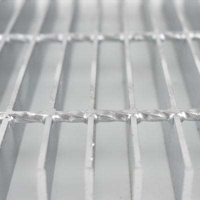 China Heavy Duty Steel Bar Grating Q355 Hot Dip Galvanized 5mm Flat Bar Welded Grating for sale