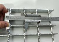 China Hot Dipped Galvanized Steel Bar Grating 19w4 Spacing 50x100mm 914x30mm for sale