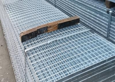 China Galvanized Bar Walkway Industrial Steel Grating Welding for sale