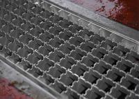 China Serrated Shape Drain Cover Grating 304/316 Stainless Steel for sale